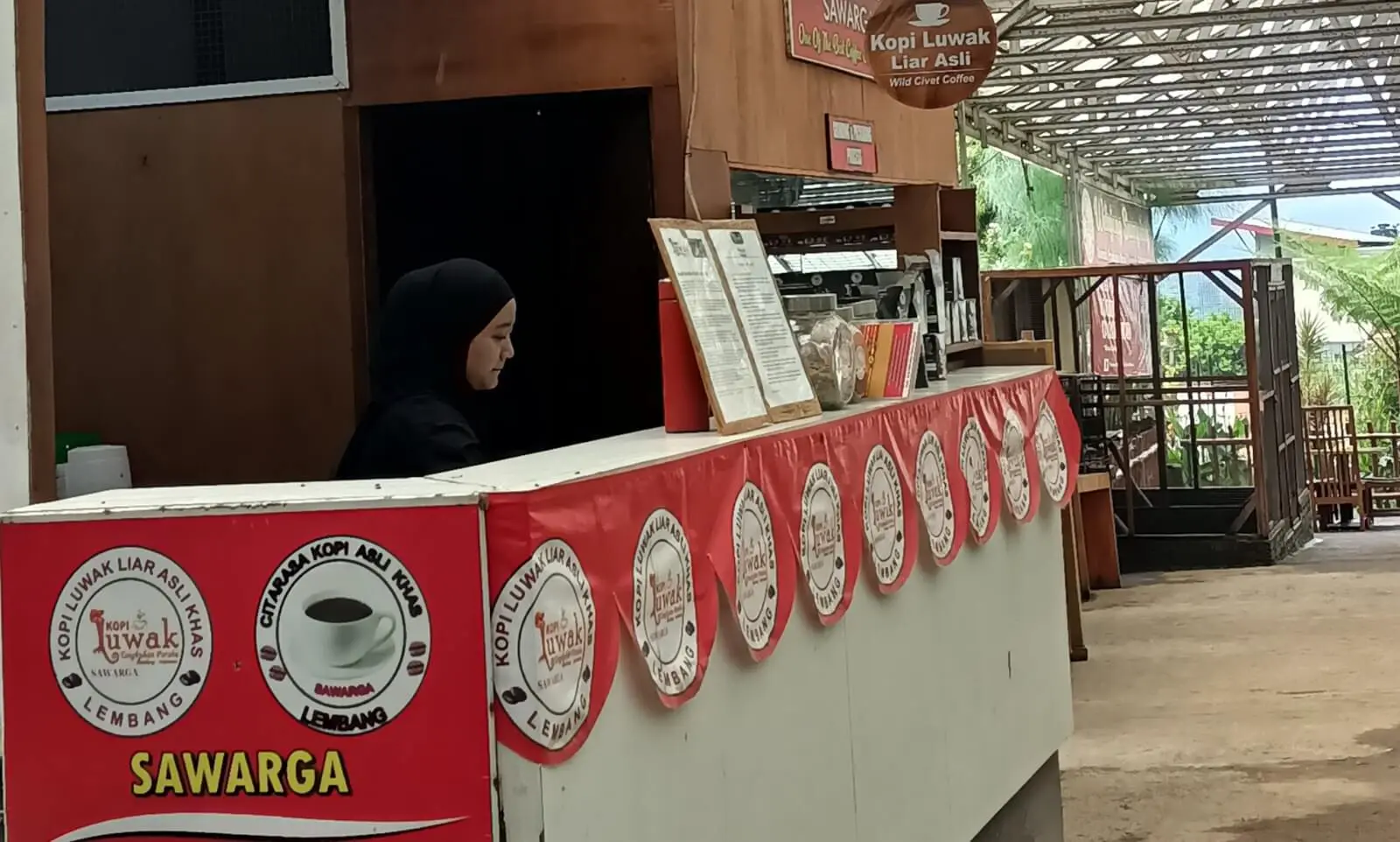 Fakta Menarik di Balik Populernya Lika Liku Coffee Lembang - Nur Alam Hotel Fakta Menarik di Balik Populernya Lika Liku Coffee Lembang - Nur Alam Hotel